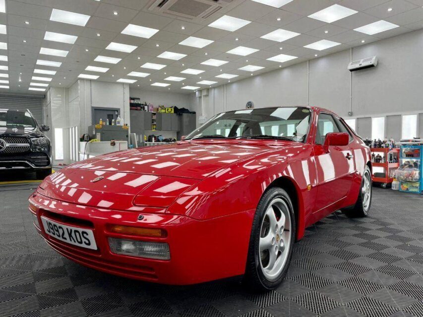 特選輸入車Vol.665｜Porsche 944 S2（ポルシェ944）｜イギリス在庫車両の販売 | ワイエムワークス公式｜輸入車・外車専門の ...